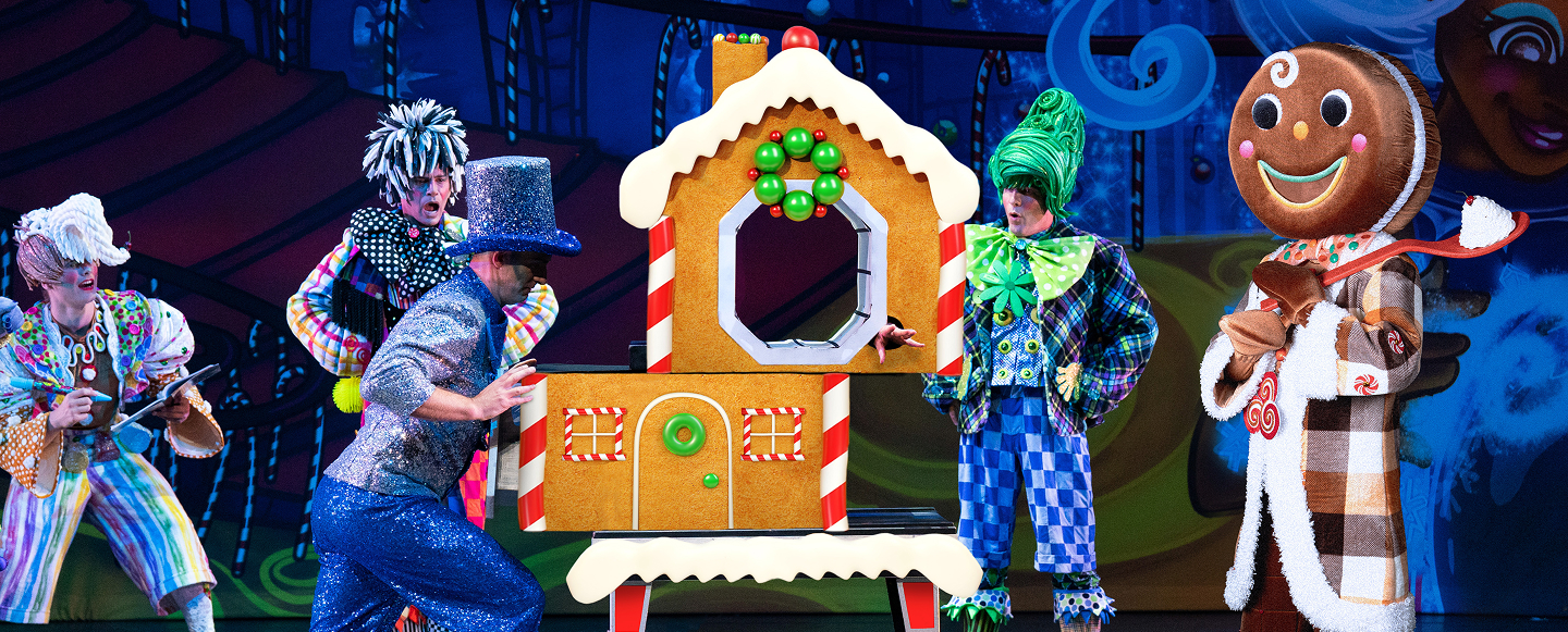 POMP, SNOW & CIRQUEumstance Holiday Show | Gaylord Palms Orlando